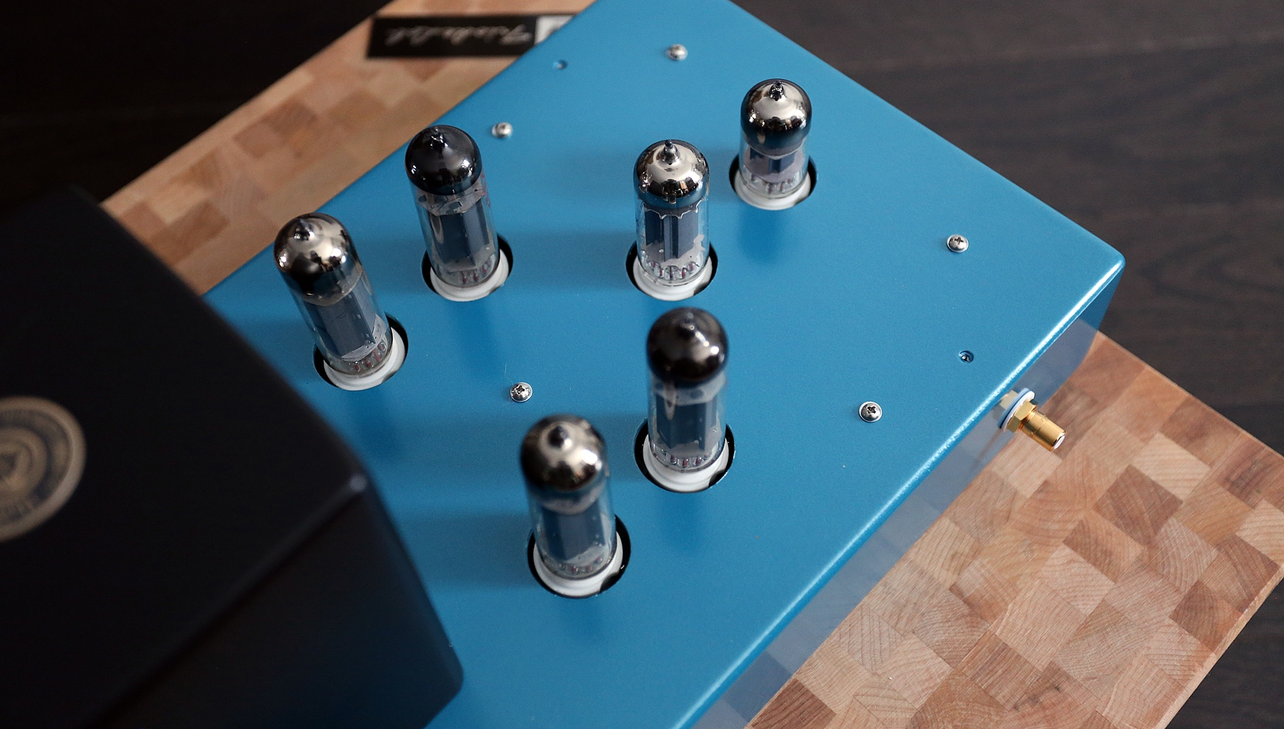 Let’s talk about Vacuum Tubes (and why I love them) – Everdayday Audiophile