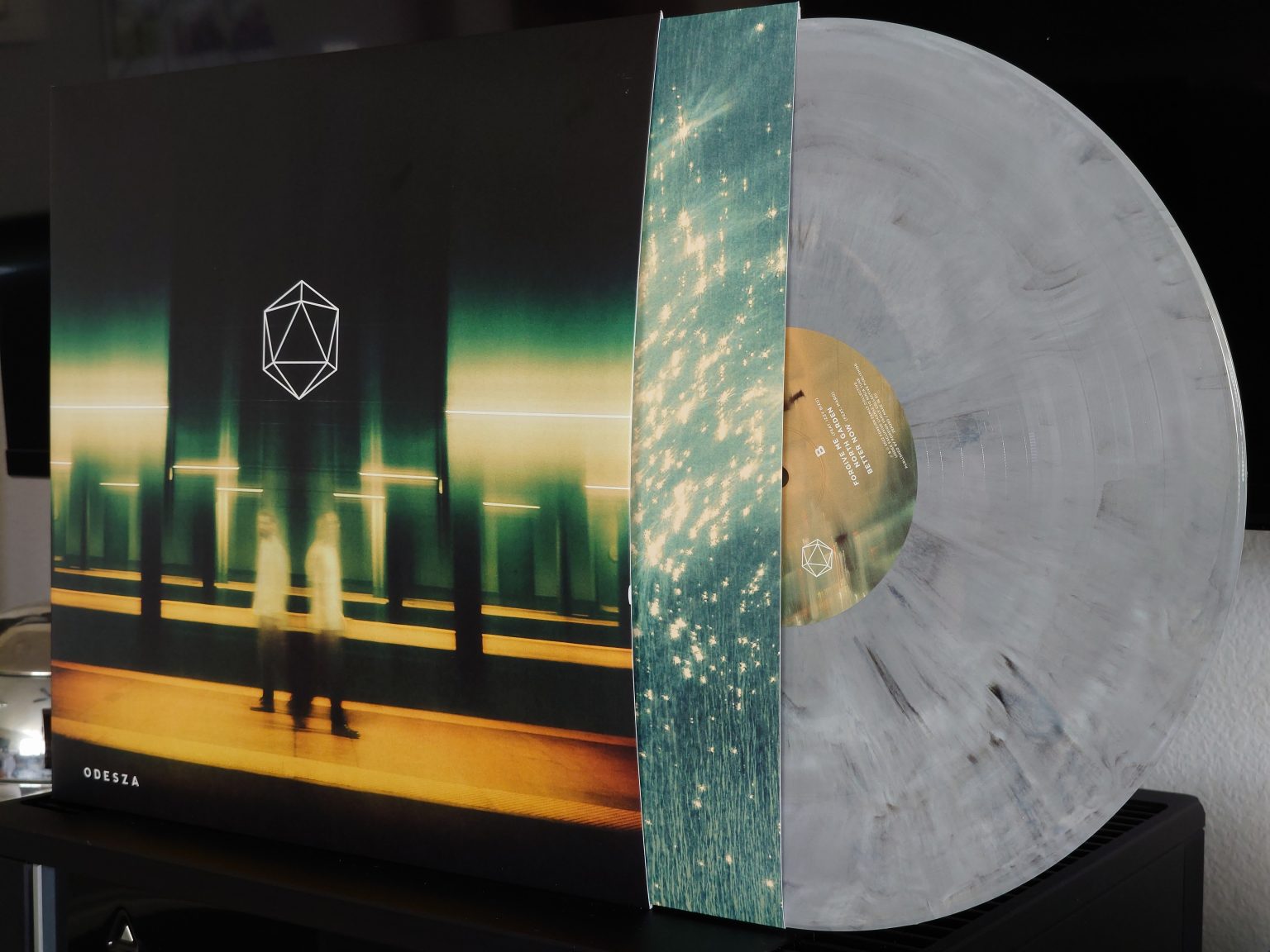 Vinyl ‘n Beer – Odesza The Last Goodbye – Everdayday Audiophile